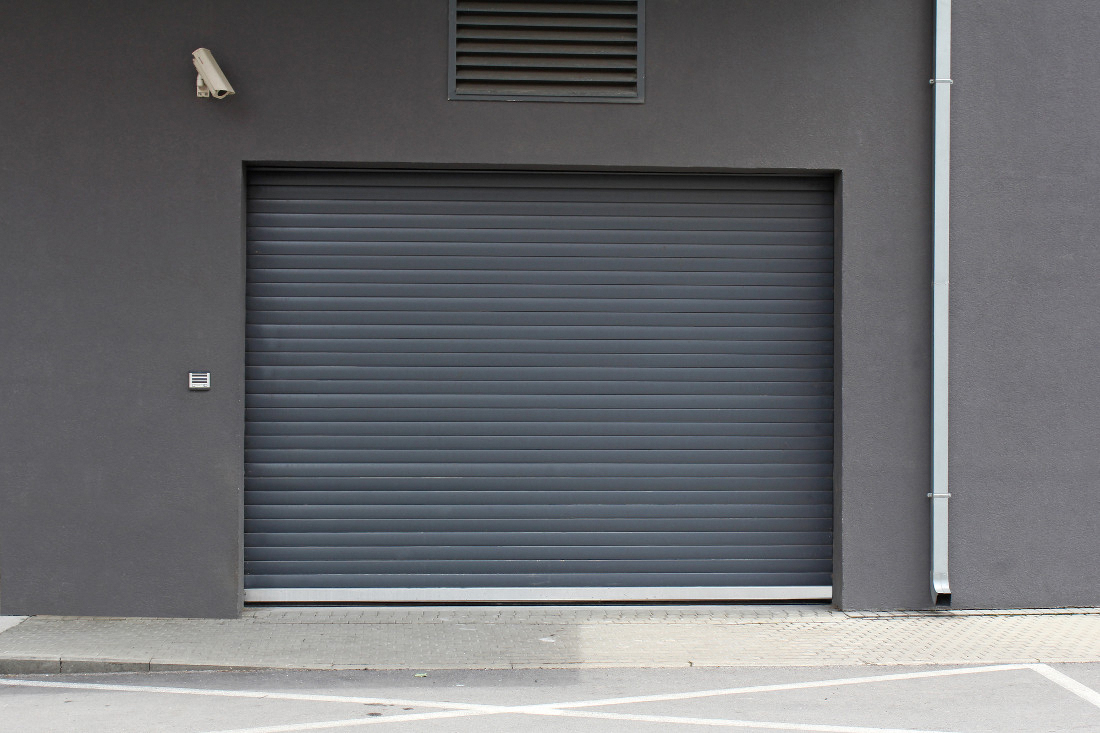 Roller Shutter Garage Door Locks - Garage Safety | Viro